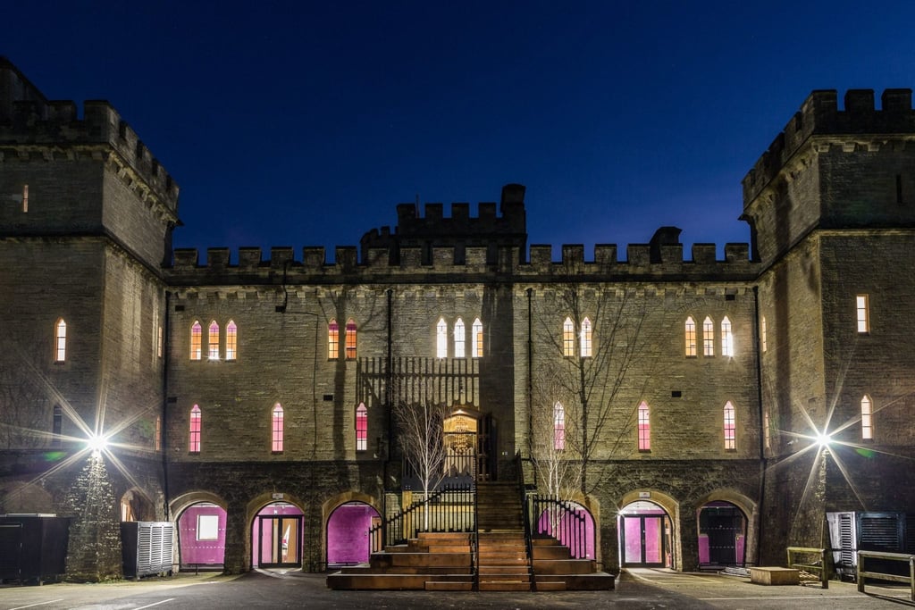 Bespoke Office Lighting Scheme for Listed Building