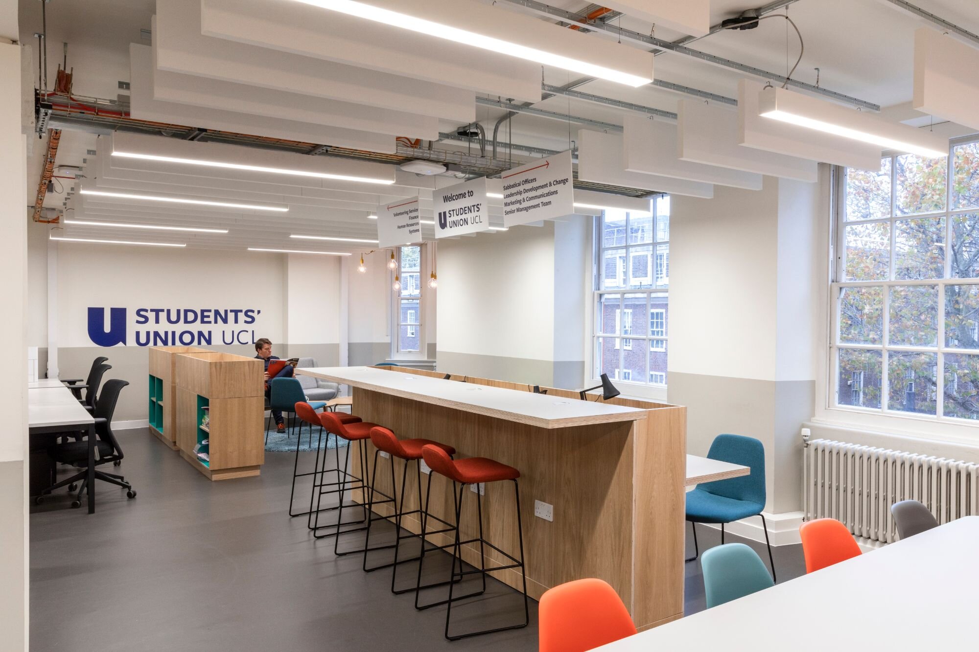 Lighting in schools- Track Lighting for an Education Space