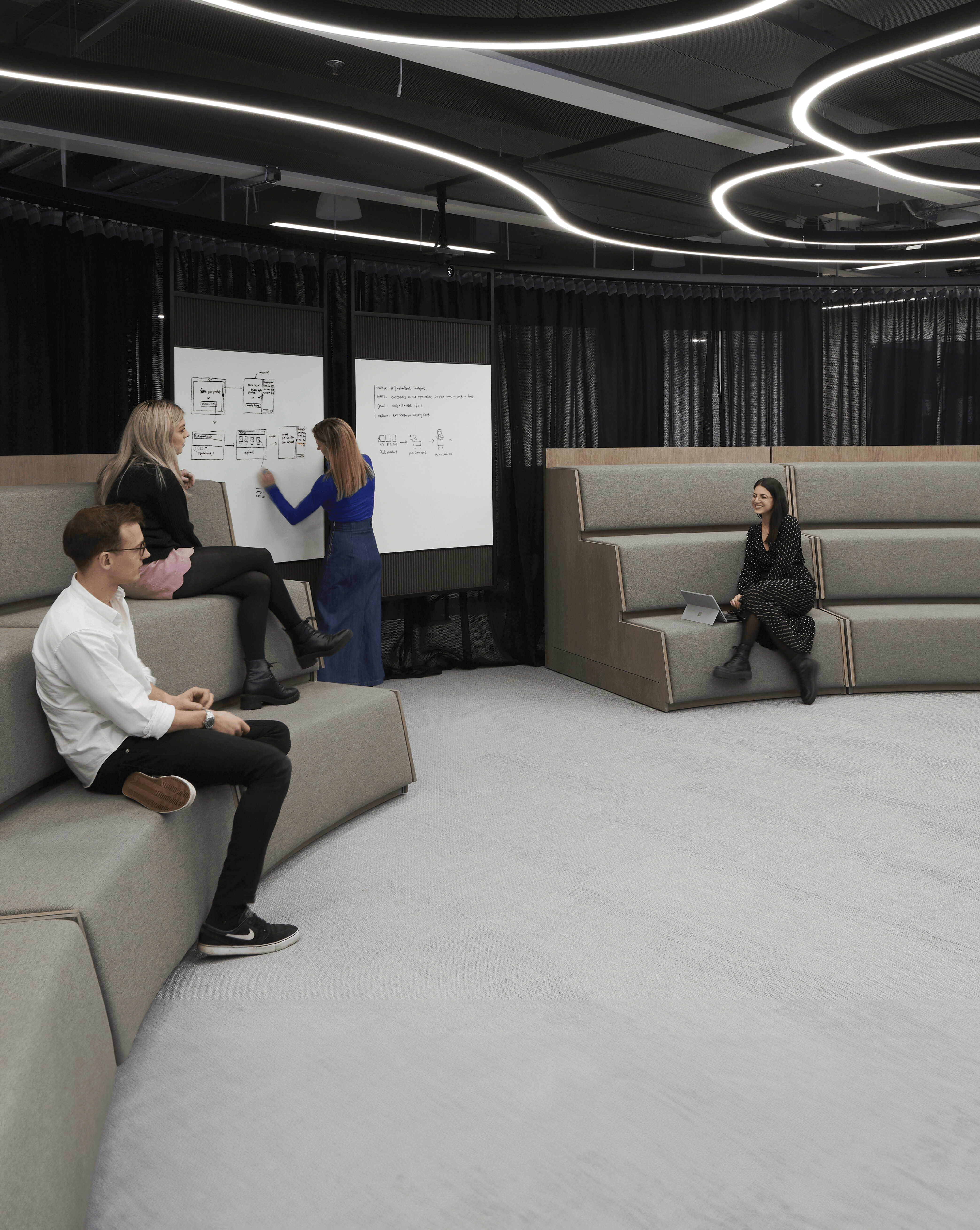 Bespoke Lighting Solutions with Linear LED Lighting