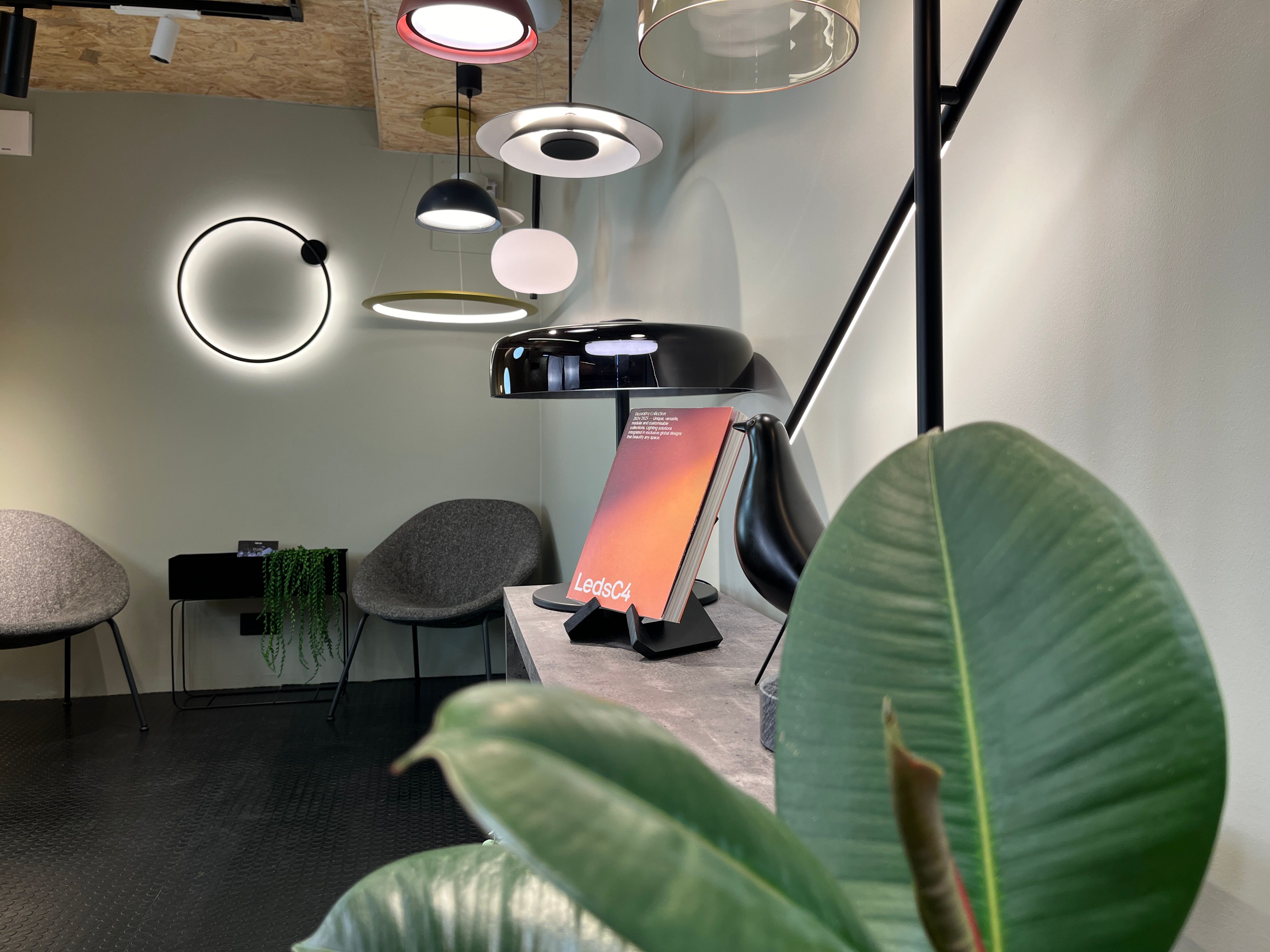 Bristol Lighting Showroom- commercial lighting showroom